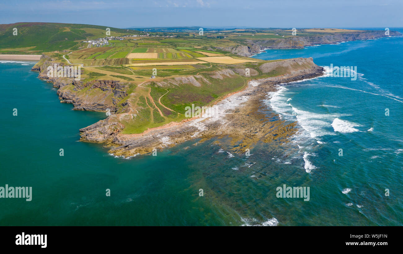 Aerial view sea cliffs uk hi-res stock photography and images - Alamy