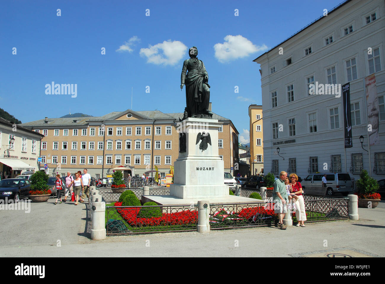 Wolfgang amadeus mozart building hi-res stock photography and images ...