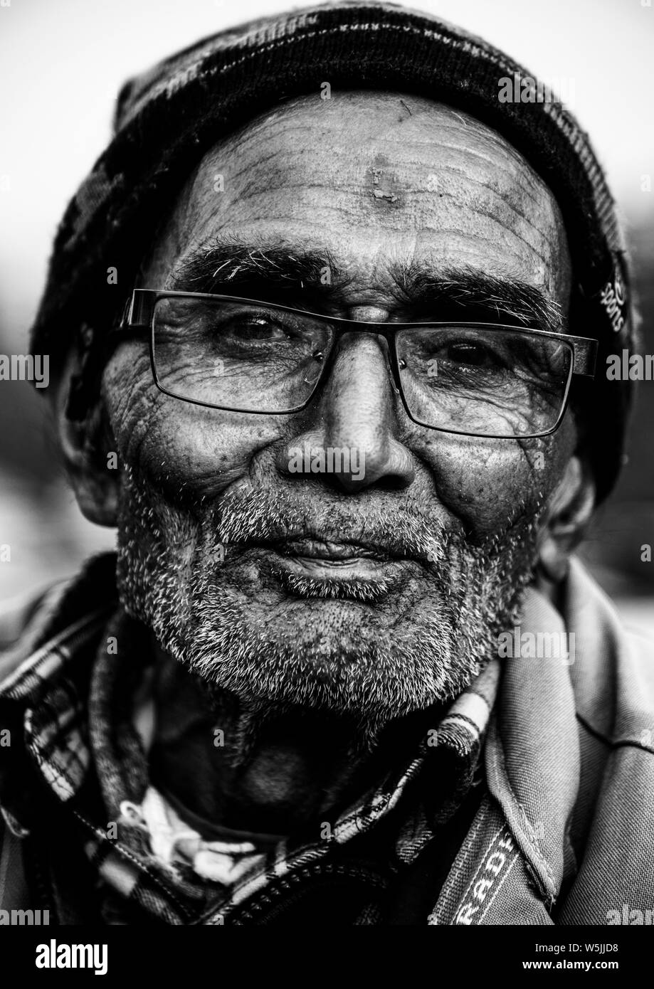 Old nepal Black and White Stock Photos & Images - Alamy