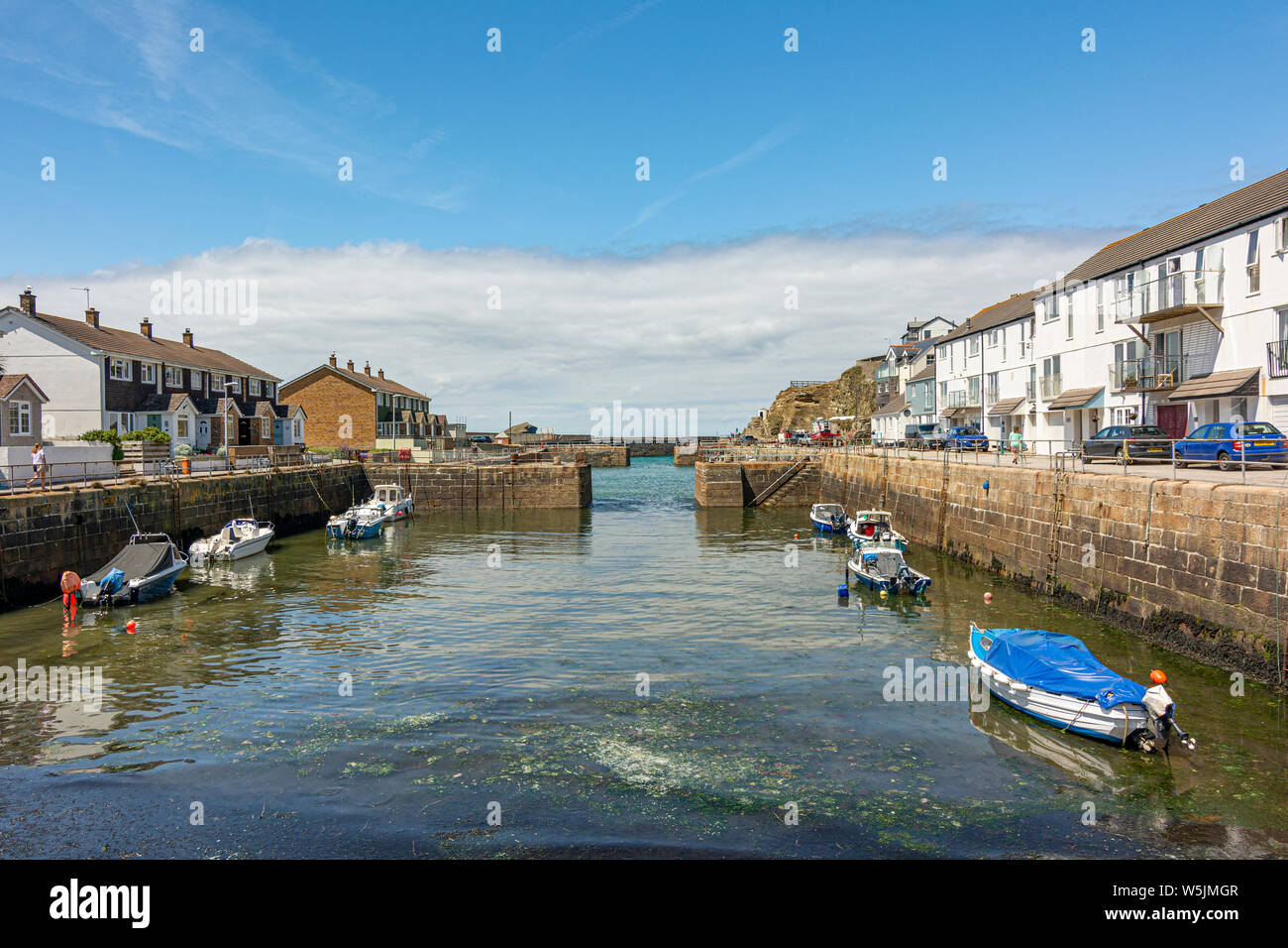 Portreath harbour cornwall hi-res stock photography and images - Alamy