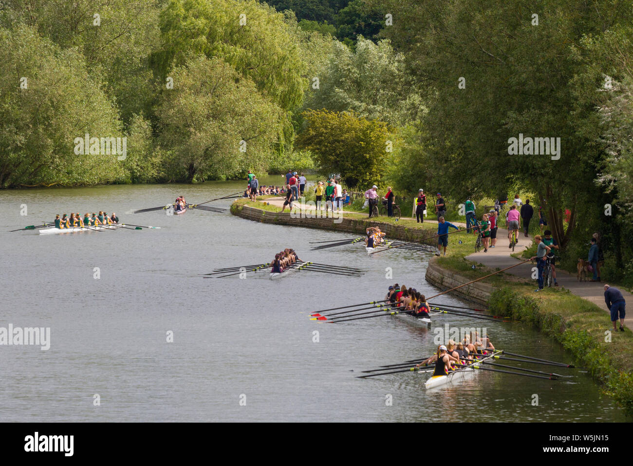 Rowing race start line hi-res stock photography and images - Alamy
