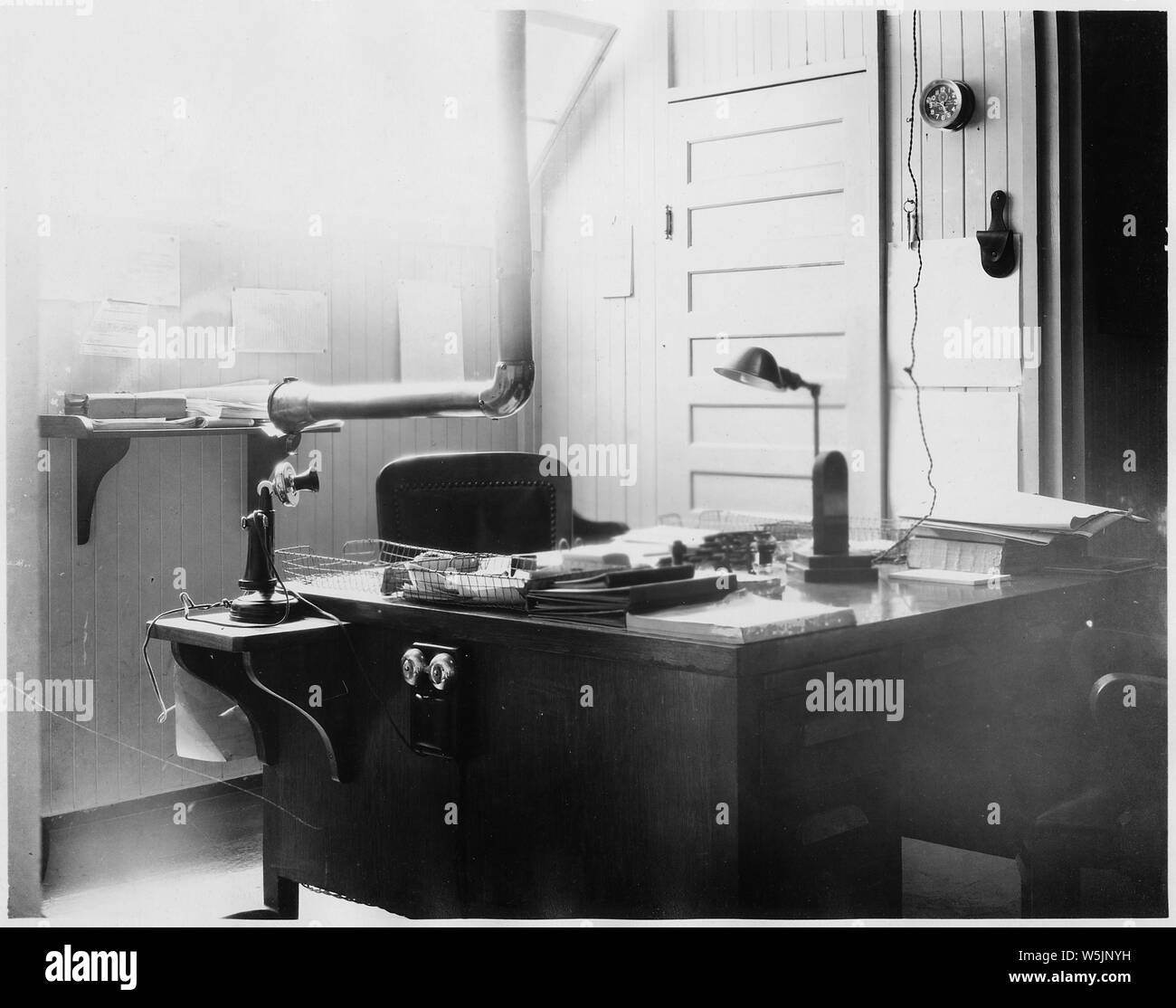 Office commanders hi-res stock photography and images - Alamy