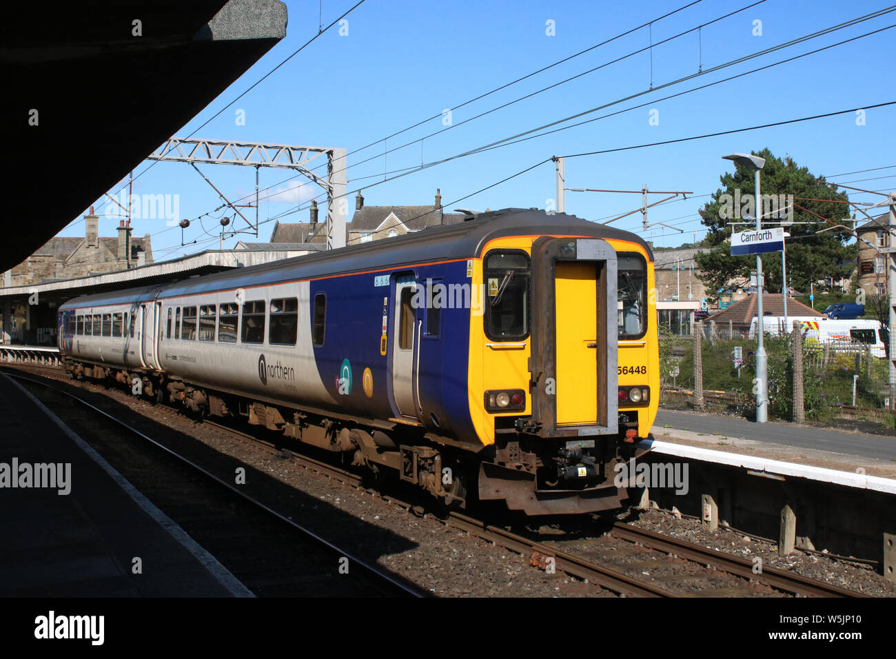 Metro cammell dmu hi-res stock photography and images - Alamy