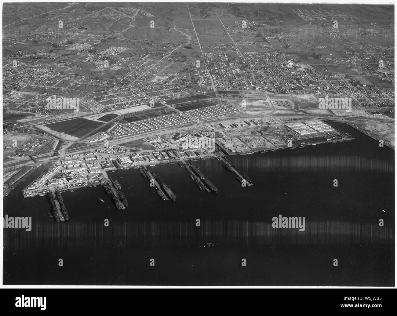 3500 feet hi-res stock photography and images - Alamy
