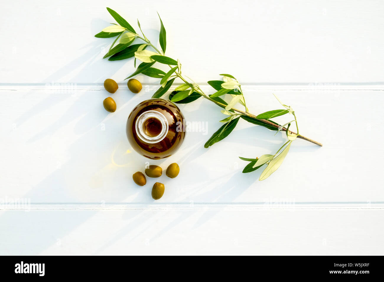 Individual mediterranean salad hi-res stock photography and images - Alamy