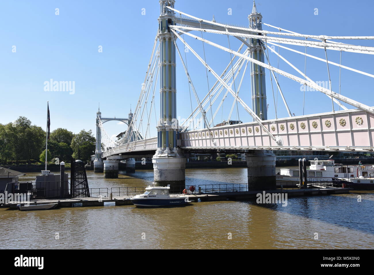 Albert bridge London Stock Photo - Alamy