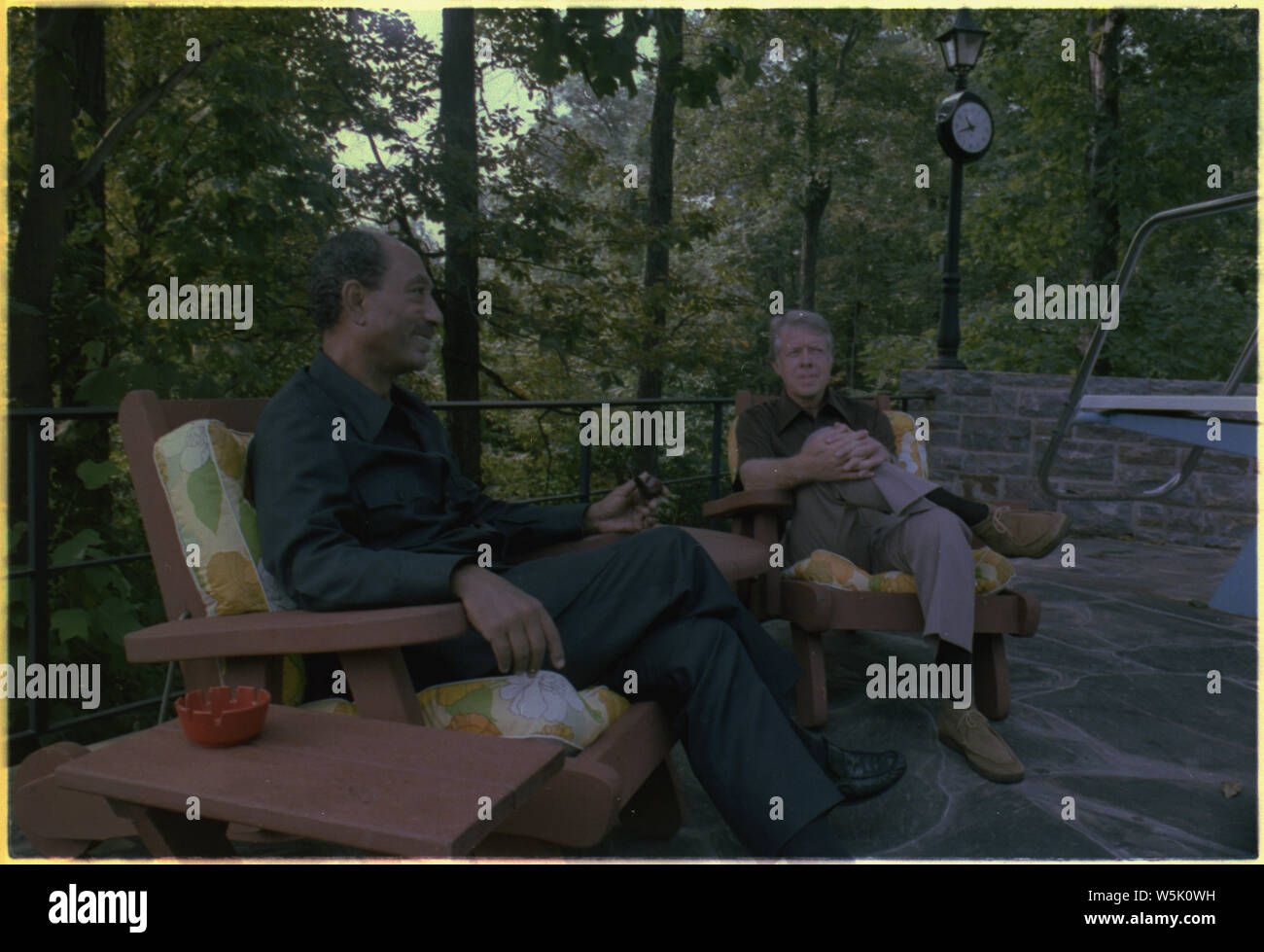 Anwar Sadat and Jimmy Carter at Camp David Stock Photo - Alamy