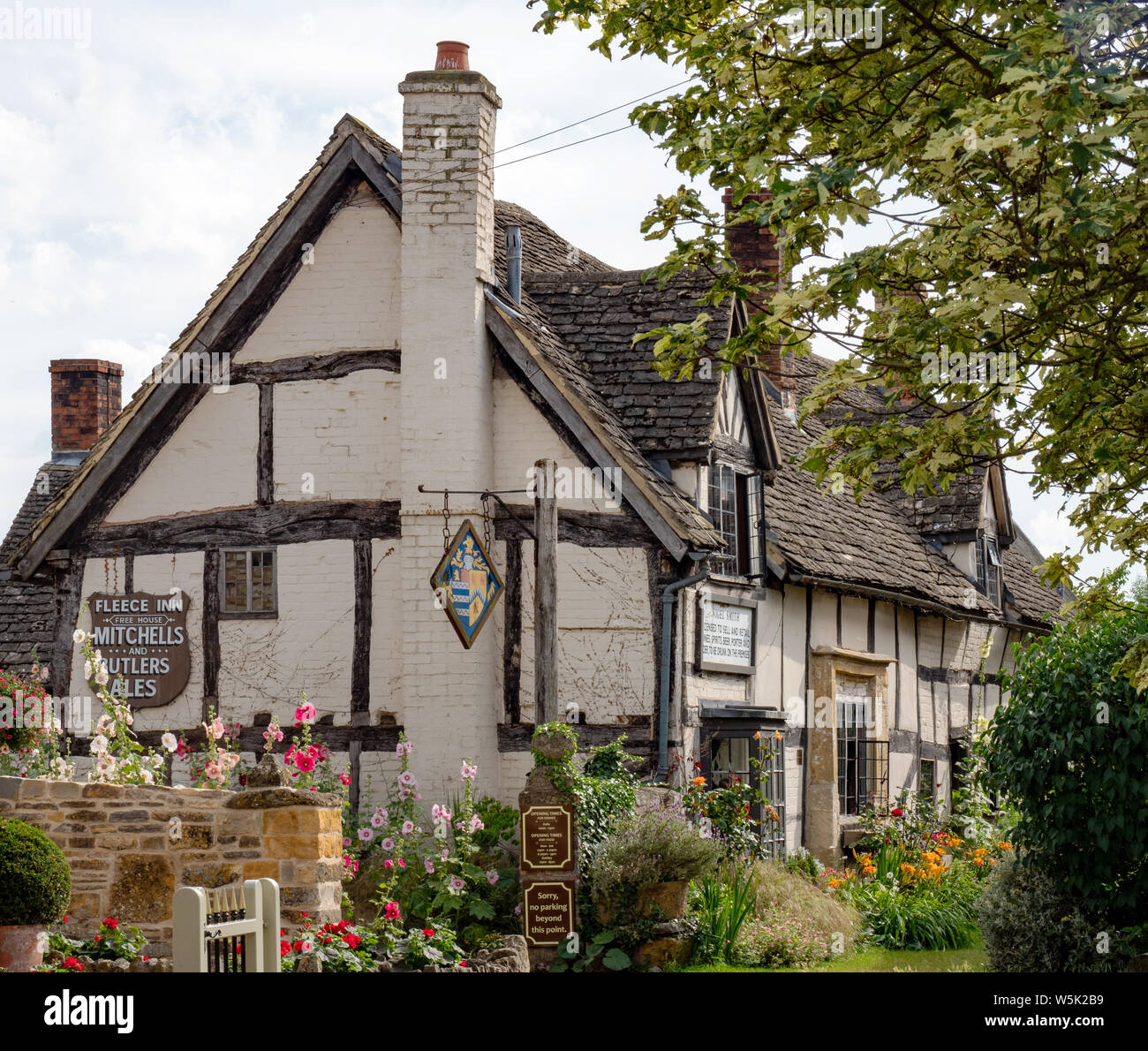 The Fleece Inn, Bretforton, Worcestershire, England, UK Stock Photo - Alamy