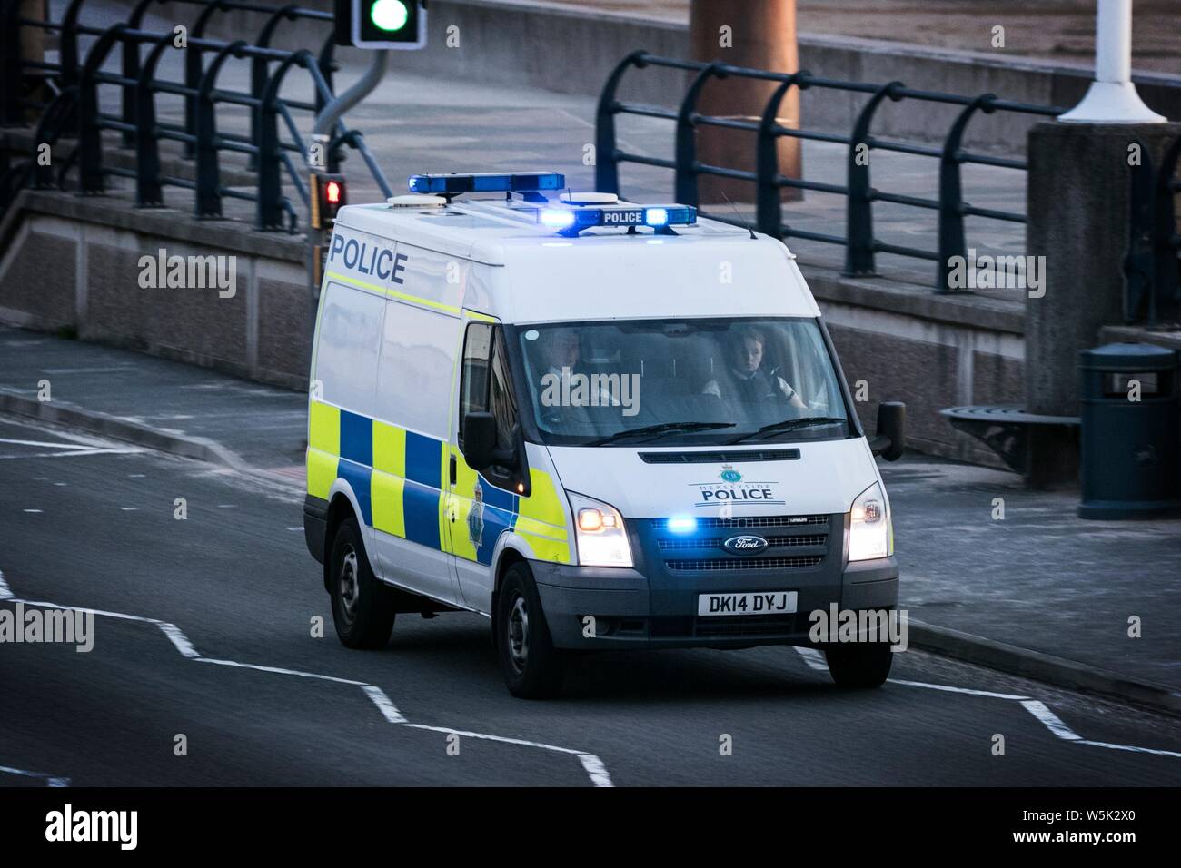 Sirens and police and uk hi-res stock photography and images - Alamy