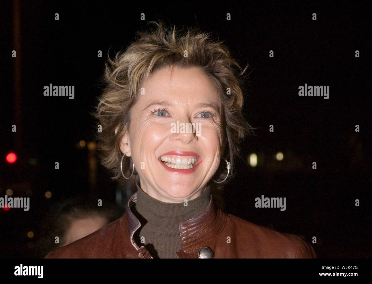 Annette bening hi-res stock photography and images - Alamy