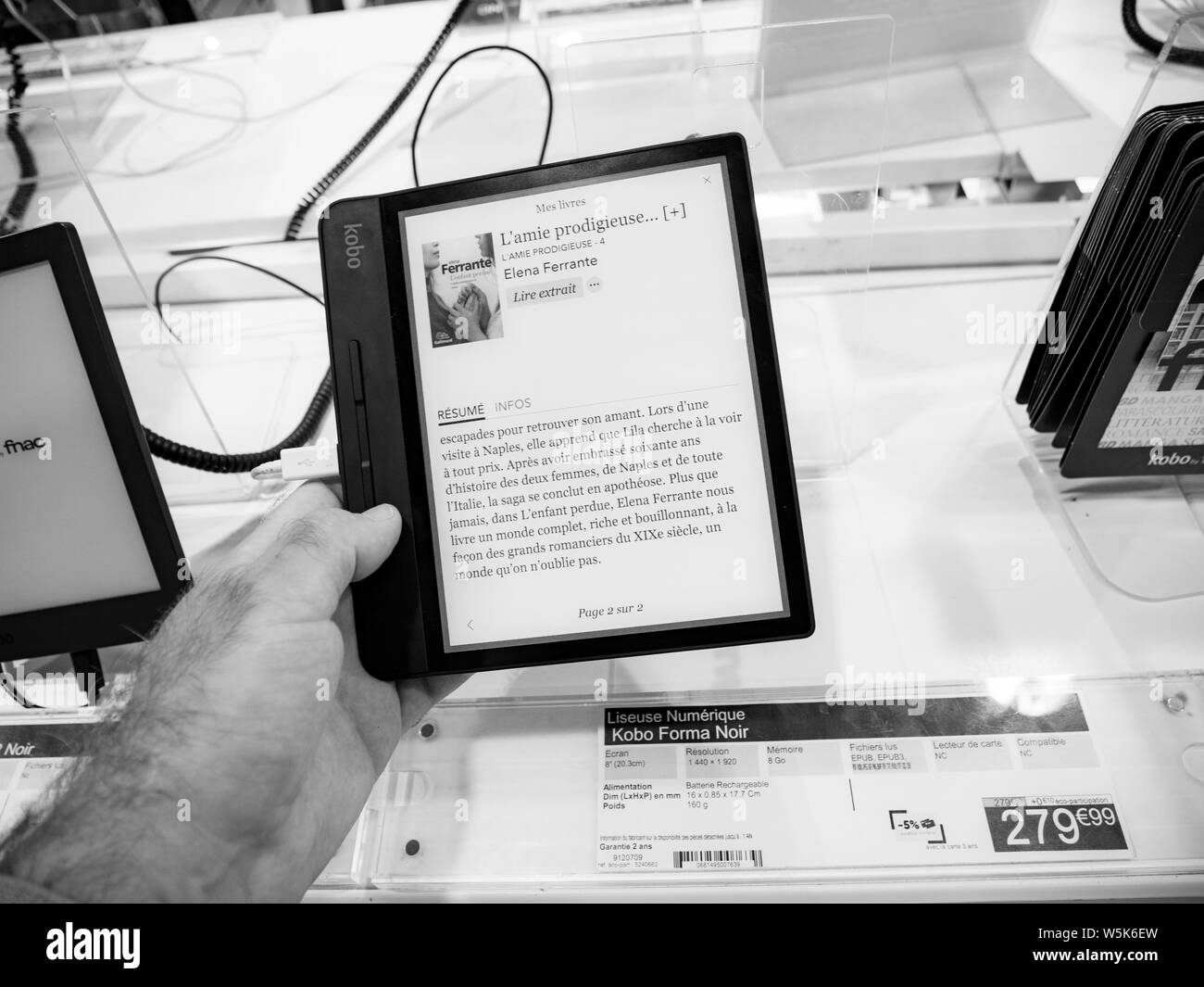 Hand holding digital network Black and White Stock Photos & Images - Alamy