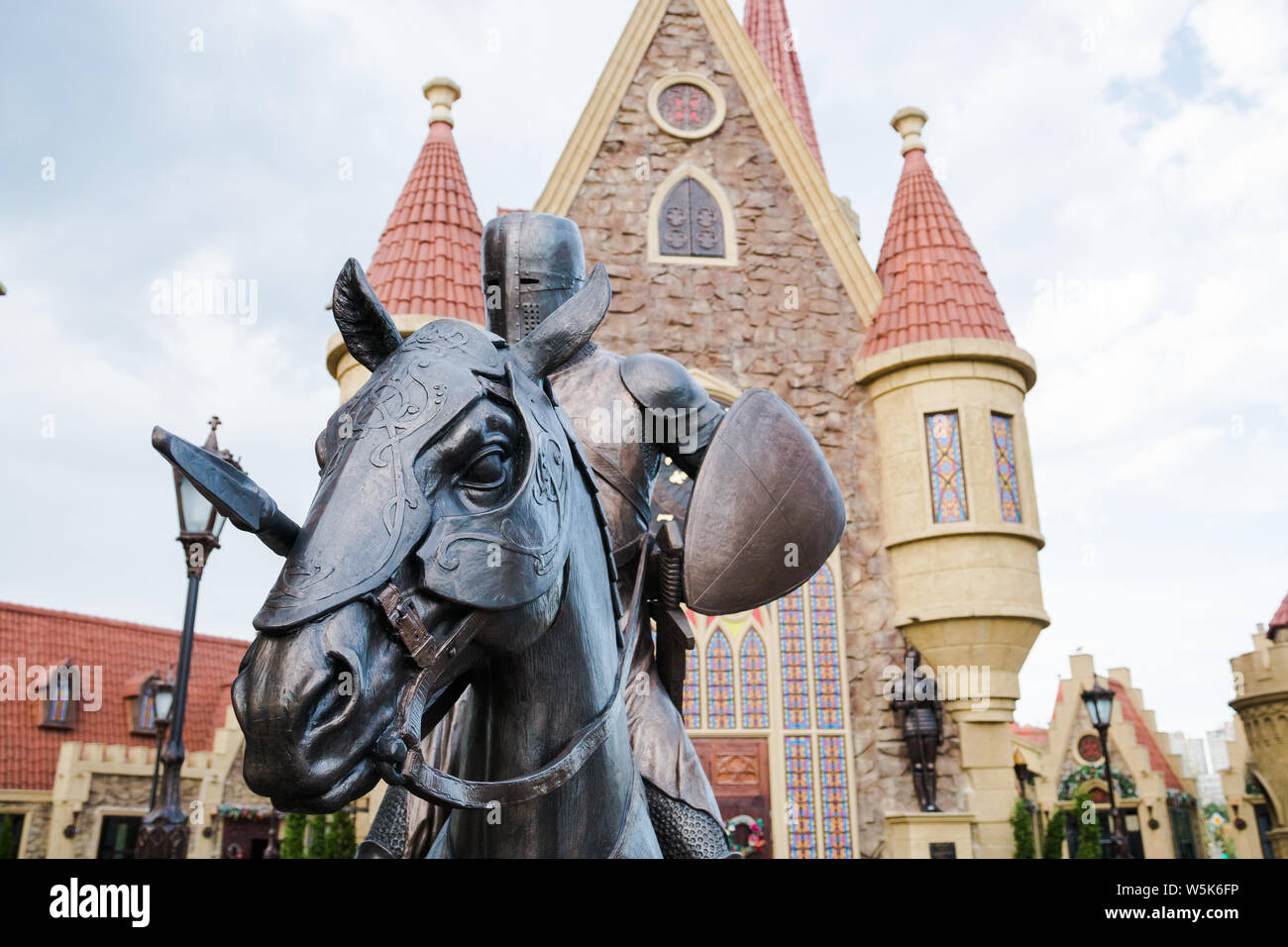 the castle in medieval architecture and sculpture of a knight Stock ...