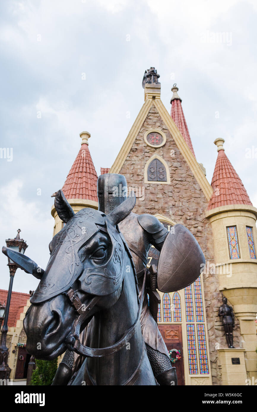 the castle in medieval architecture and sculpture of a knight Stock ...
