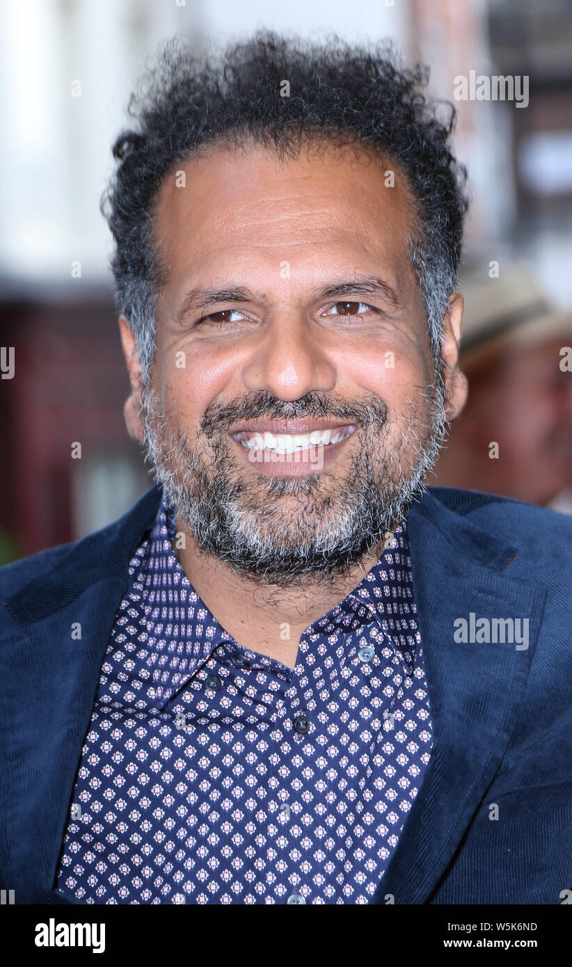 Blinded by the light, sarfraz hi-res stock photography and images - Alamy