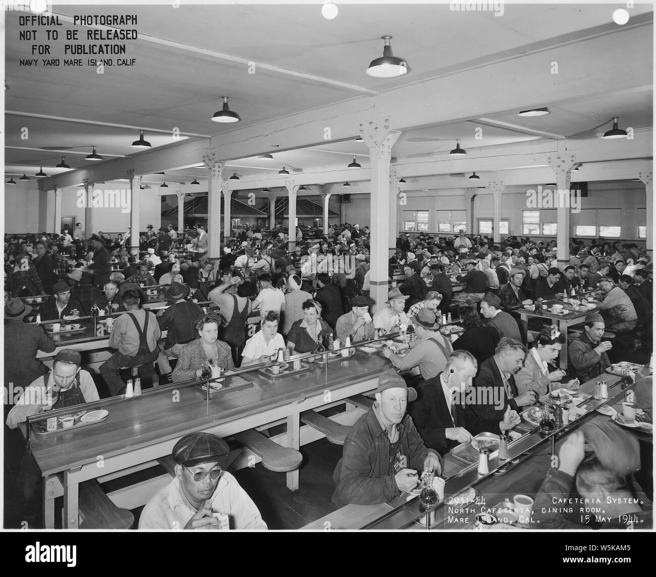 Cafeteria system, North Cafeteria, Dining Room, US Navy Yard, Mare ...