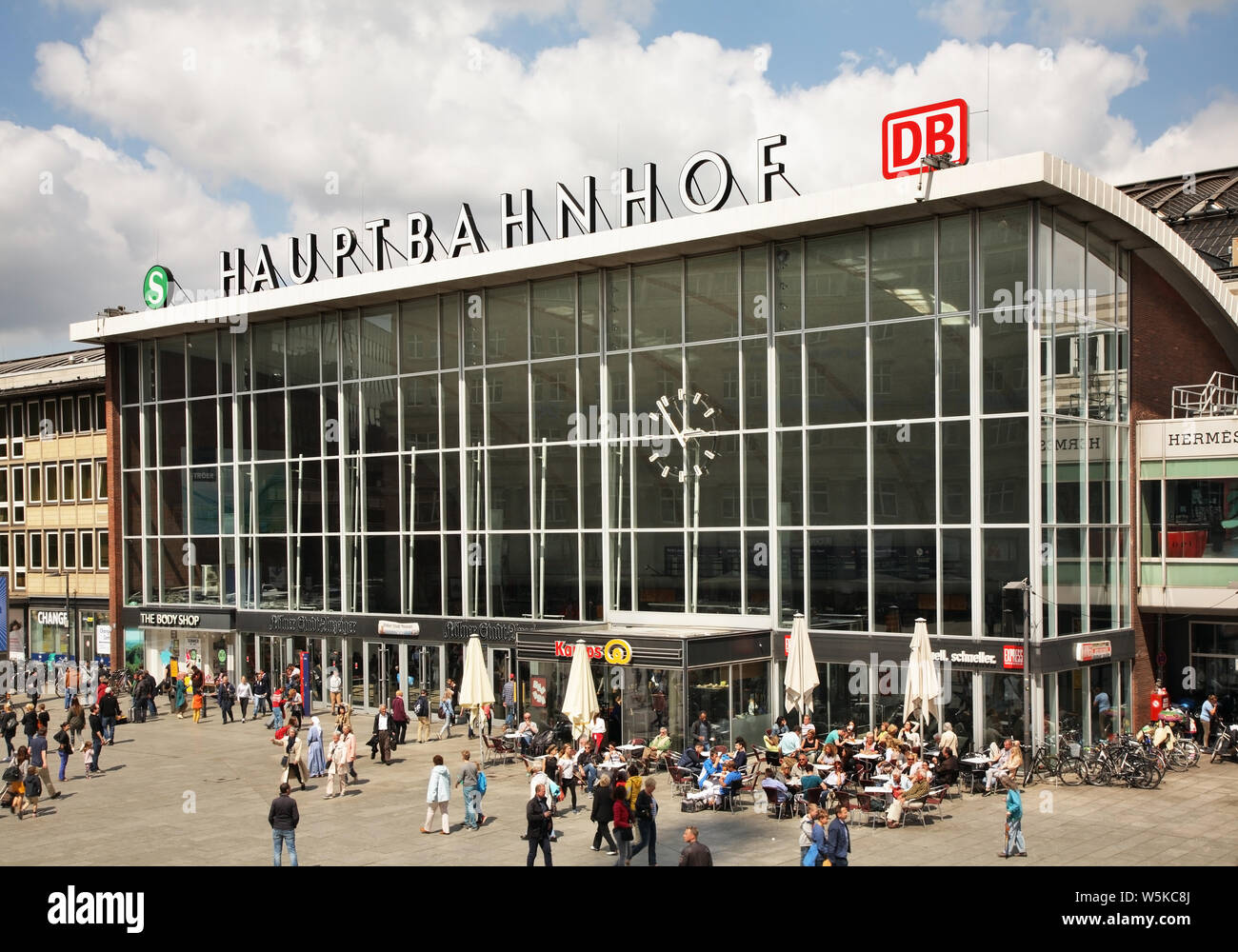 Main railway station (Hauptbahnhof) in Cologne (Koln). Germany Stock ...