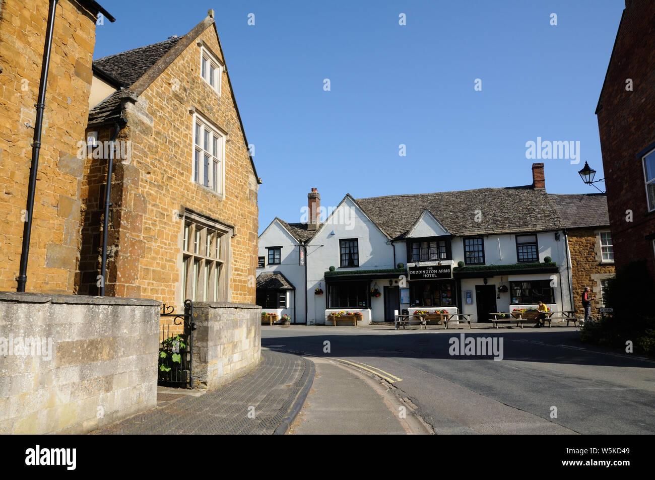 Deddington Oxfordshire Village High Resolution Stock Photography and ...