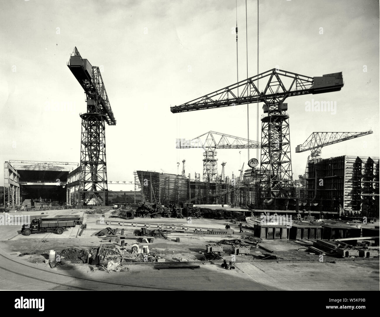 Doxford shipyard hi-res stock photography and images - Alamy