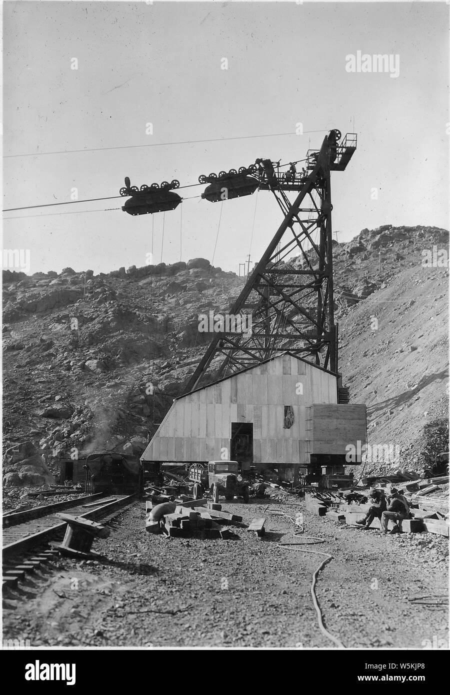 Cableway tower Black and White Stock Photos & Images - Alamy