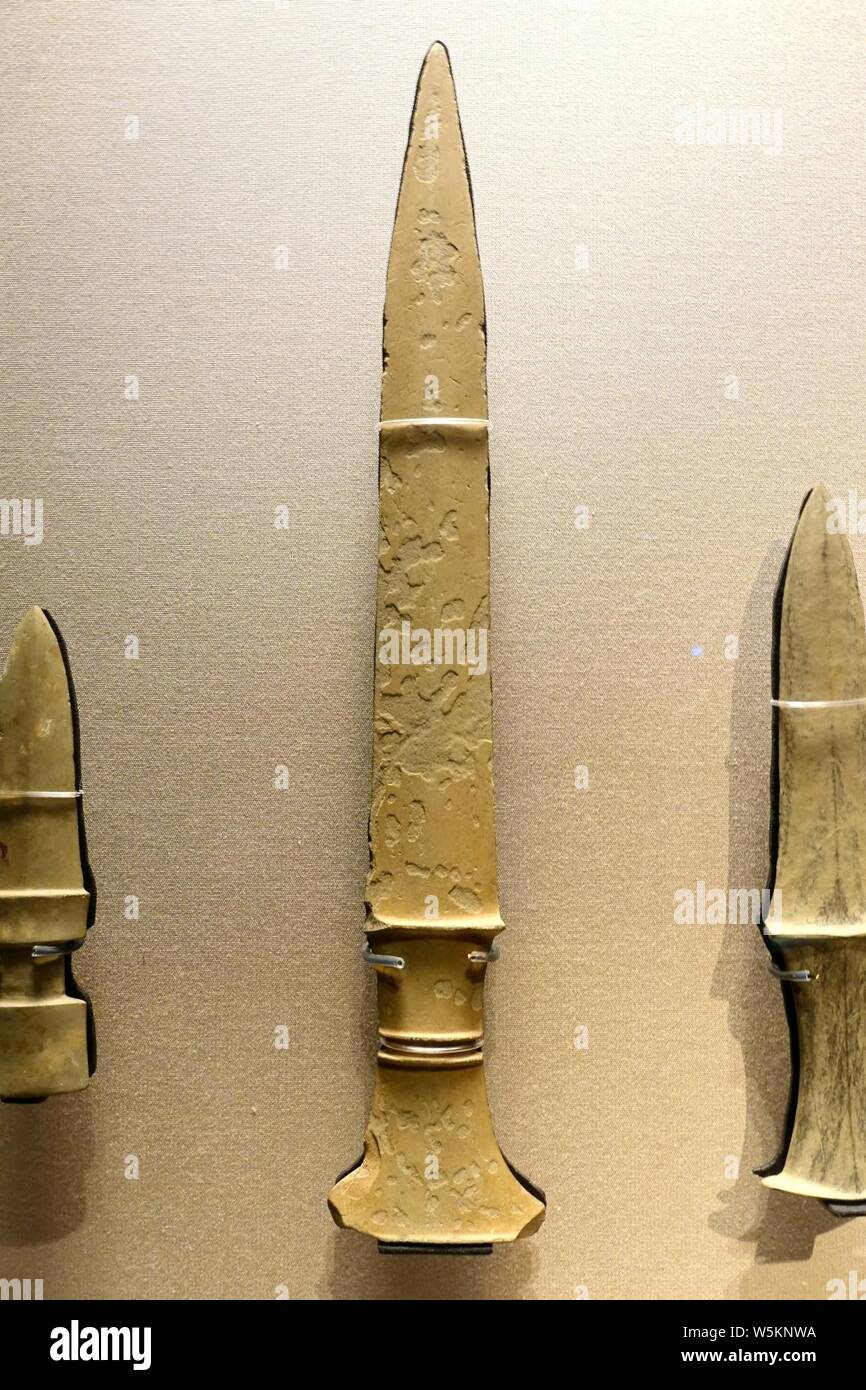 Dagger, attributed to Gyeongsangbuk-do, Korea, Bronze Age, 6th to 5th ...