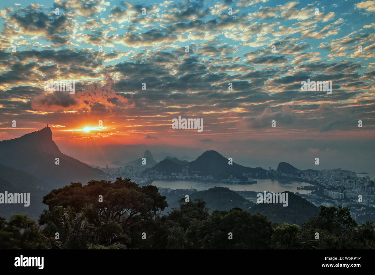 Sunrise in Vista Chinesa, Rio de Janeiro Stock Photo - Alamy