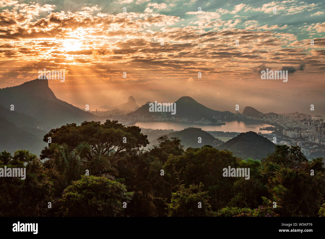 Sunrise in Vista Chinesa, Rio de Janeiro Stock Photo - Alamy