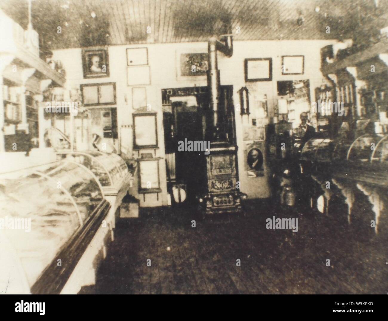 D.B. Perry Drug Store, Flushing MI Stock Photo - Alamy