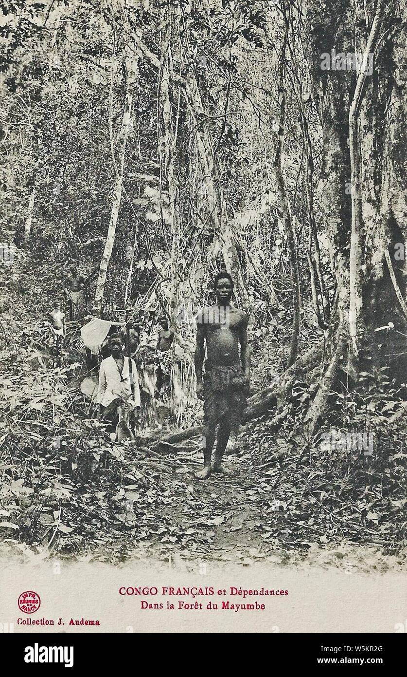 Dans la forêt du Mayombe-Congo Français et Dépendances (2 Stock Photo ...