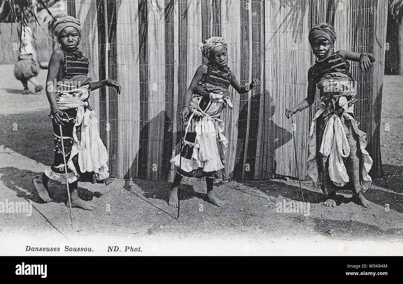 Danseuses Soussou (1 Stock Photo - Alamy