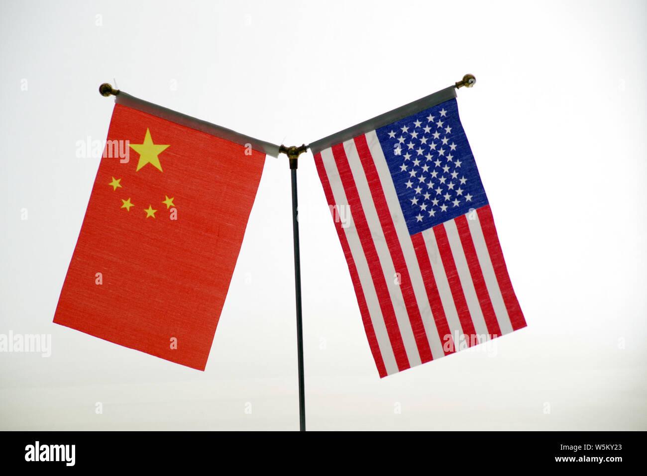 --FILE--National flags of China and the United States are seen in Ji ...