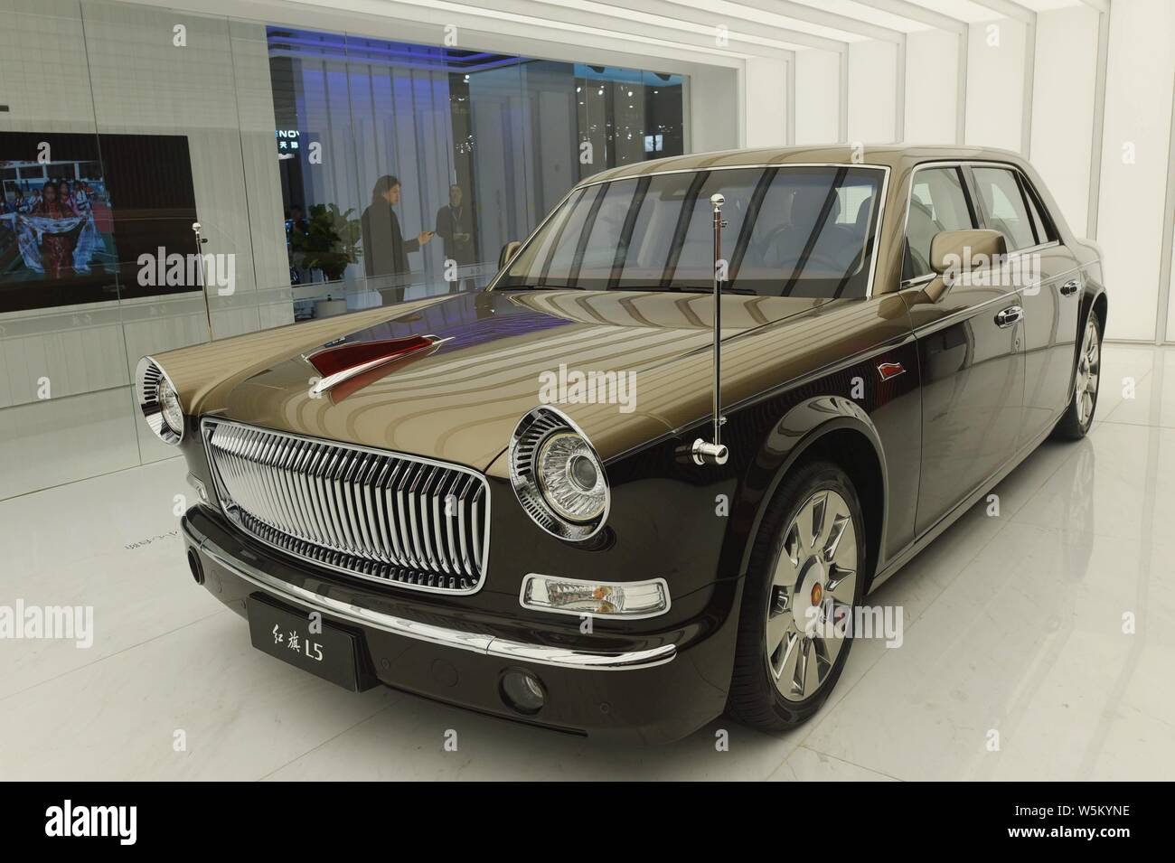 Hongqi l5 car hi-res stock photography and images - Alamy