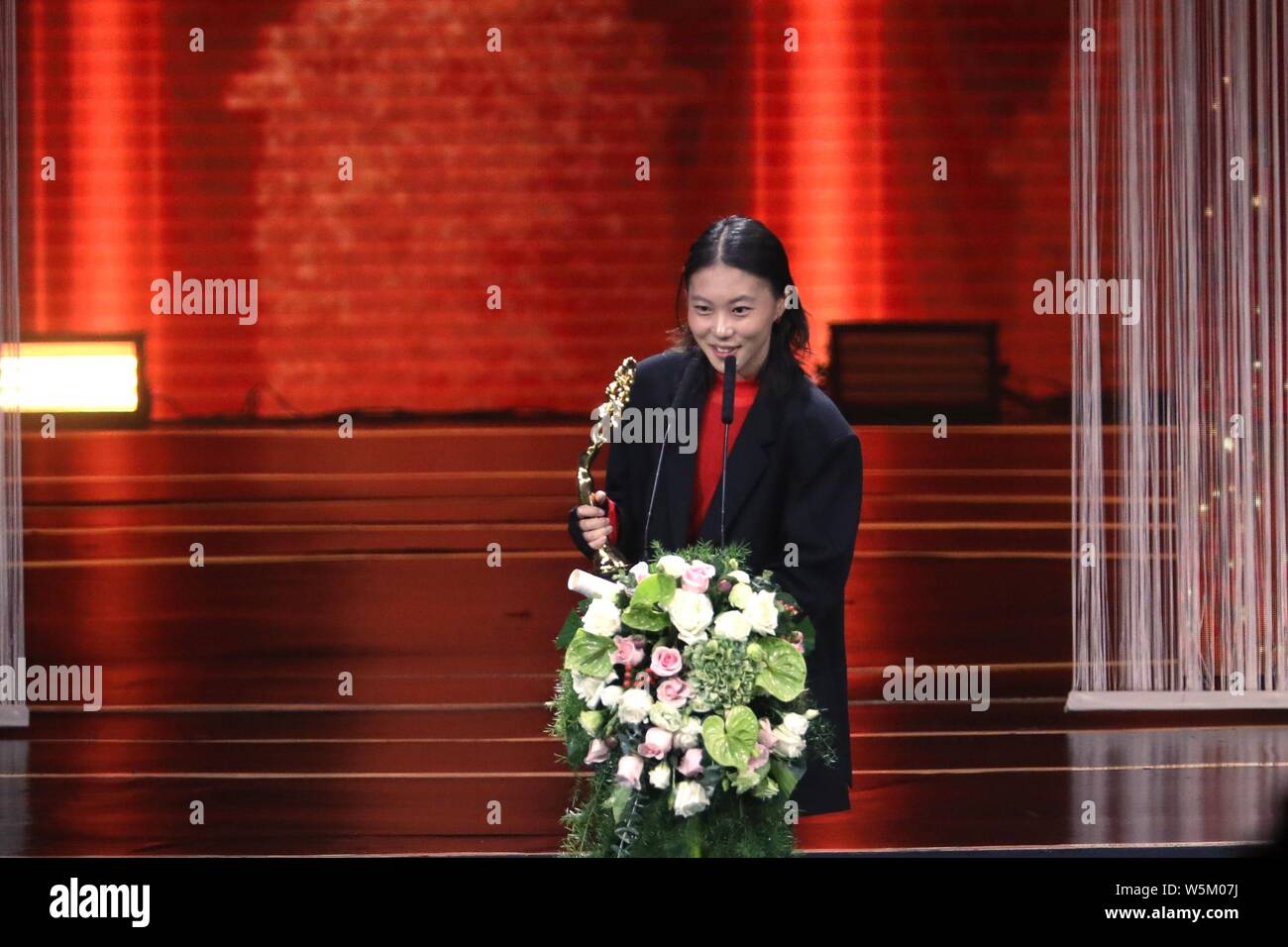 Actress In A Supporting Role High Resolution Stock Photography and ...