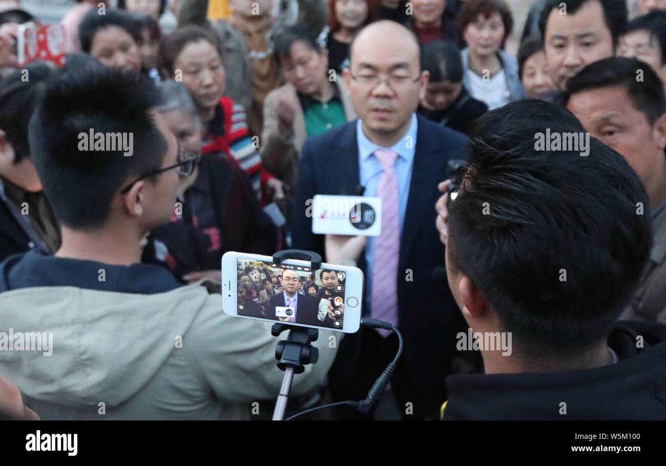 Death penalty china hi-res stock photography and images - Alamy