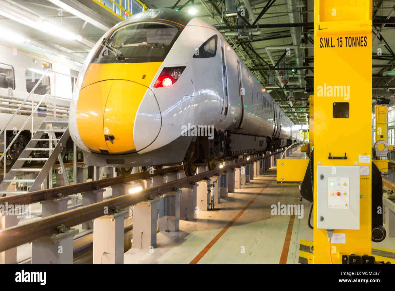 Hitachi train hi-res stock photography and images - Alamy