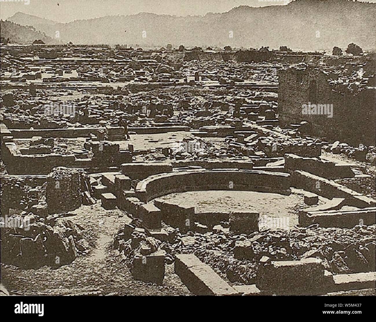 Classical history curtius hi-res stock photography and images - Alamy