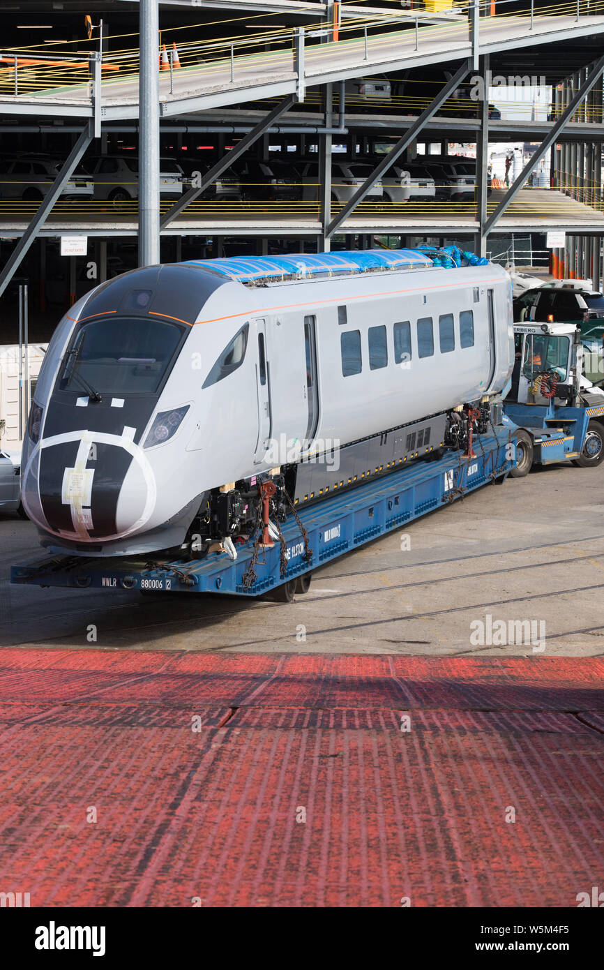 Southampton port rail hi-res stock photography and images - Alamy