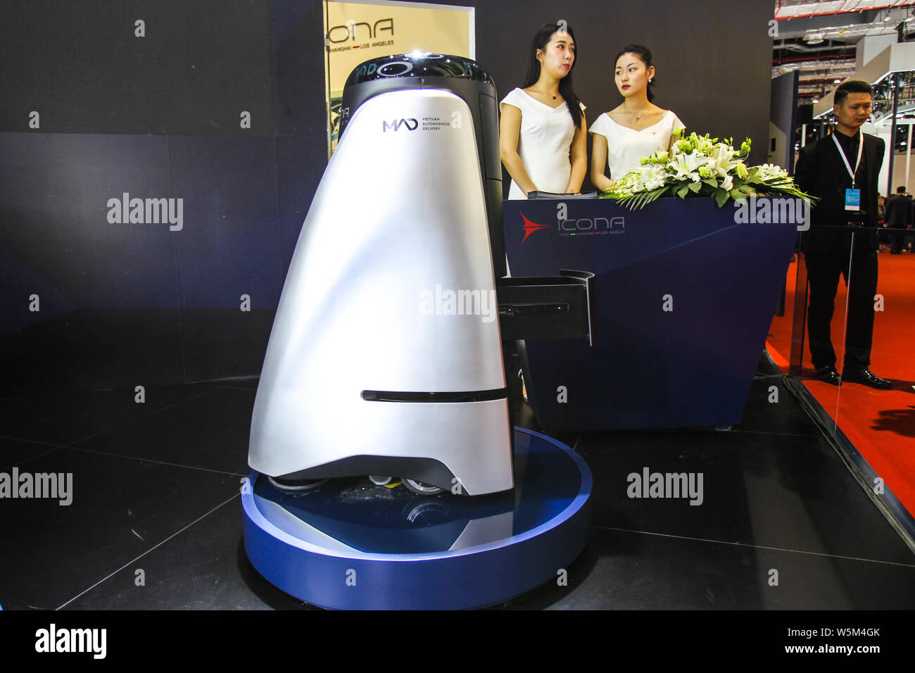 View of the Space-Pod, a robot that can deliver takeout food even ...