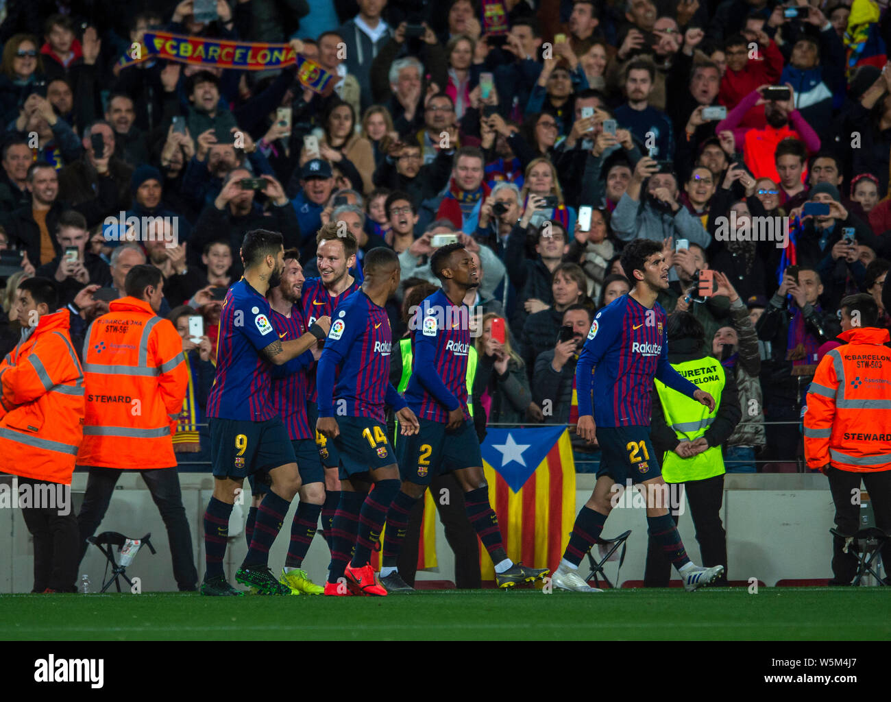 Lionel Messi, third left, of FC Barcelona celebrates with teammates ...