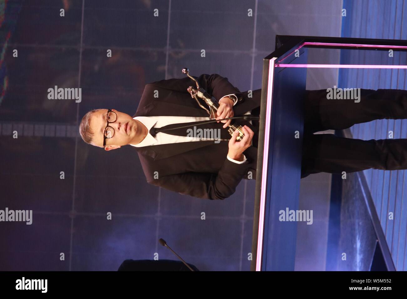 Felix awards hi-res stock photography and images - Alamy