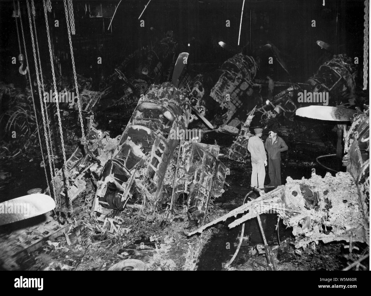 Cv 19 hi-res stock photography and images - Alamy