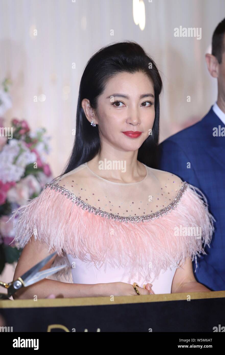 Chinese actress Li Bingbing attends the ribbon-cutting ceremony for ...