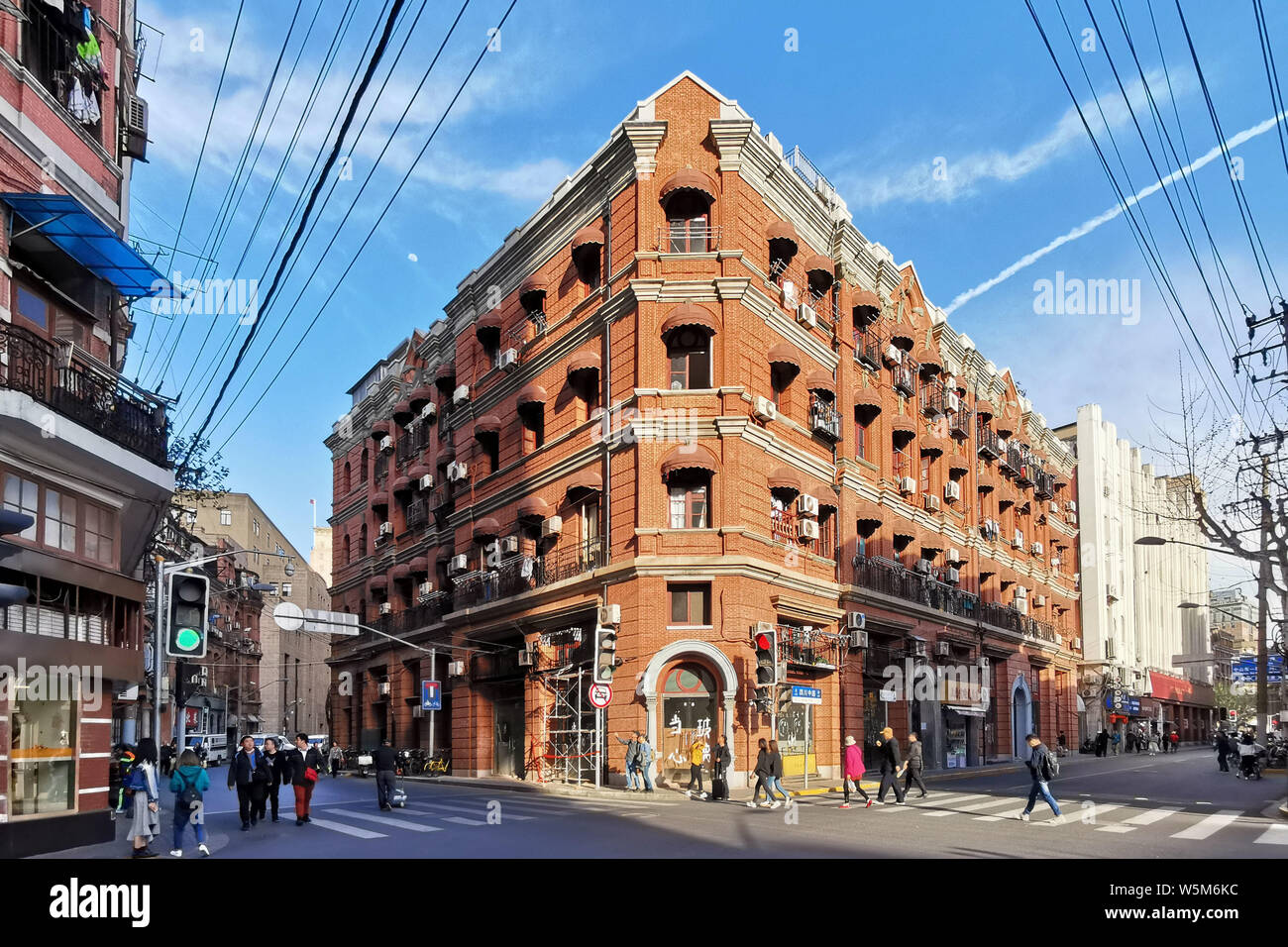 Chinese dianchi road hi-res stock photography and images - Alamy