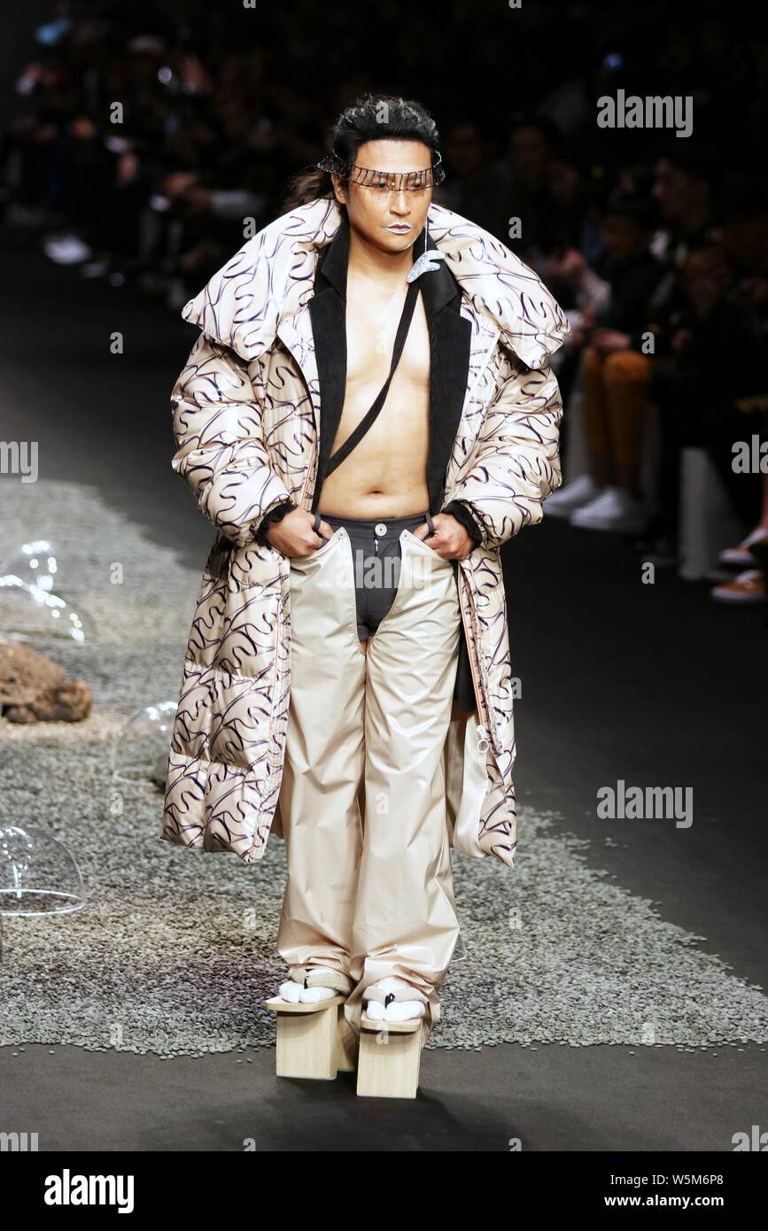 Julian Chen High Resolution Stock Photography and Images - Alamy