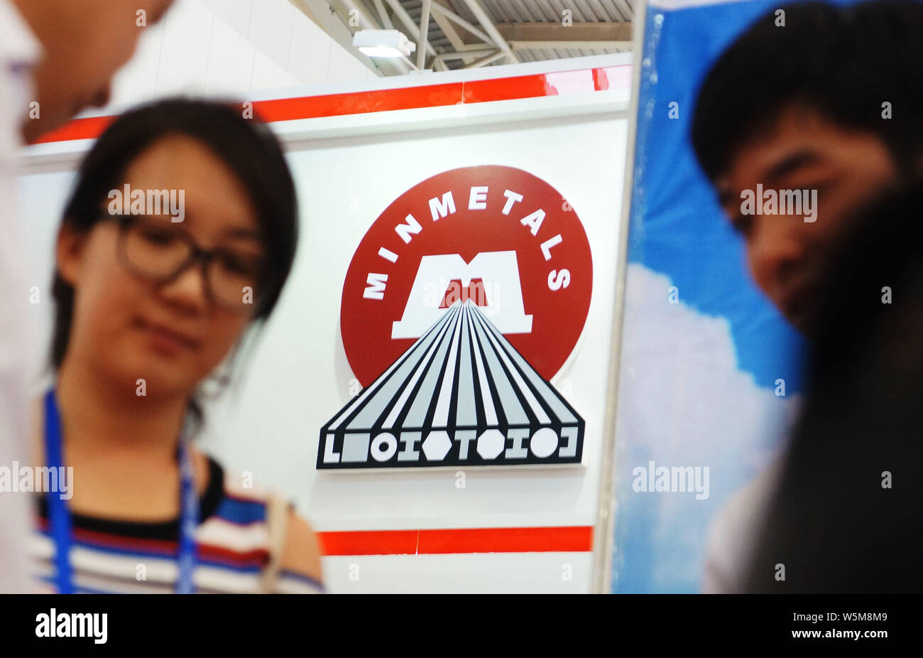 Group of metals hi-res stock photography and images - Alamy