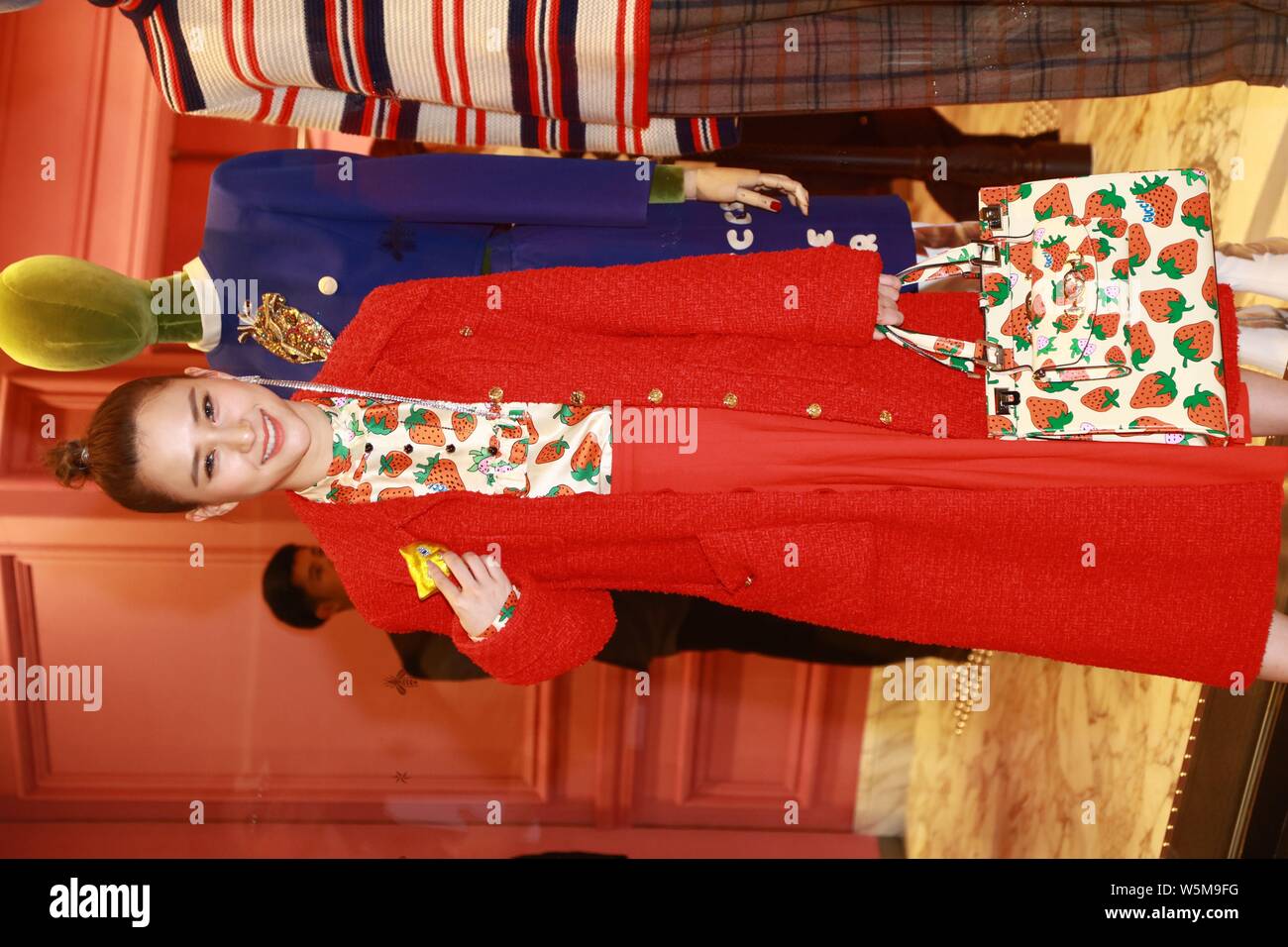 Laurinda ho chiu lin hi-res stock photography and images - Alamy