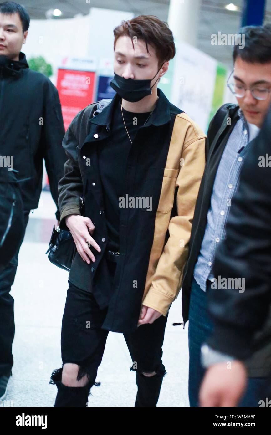 Lay zhang singer hi-res stock photography and images - Alamy