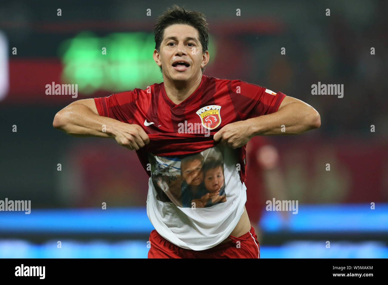 --FILE--Argentine football player Dario Conca of Shanghai SIPG F.C ...