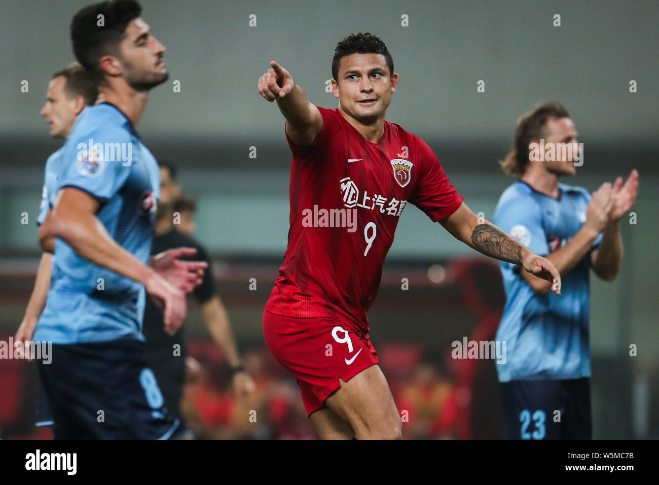 Brazilian football player Elkeson de Oliveira Cardoso, or simply ...