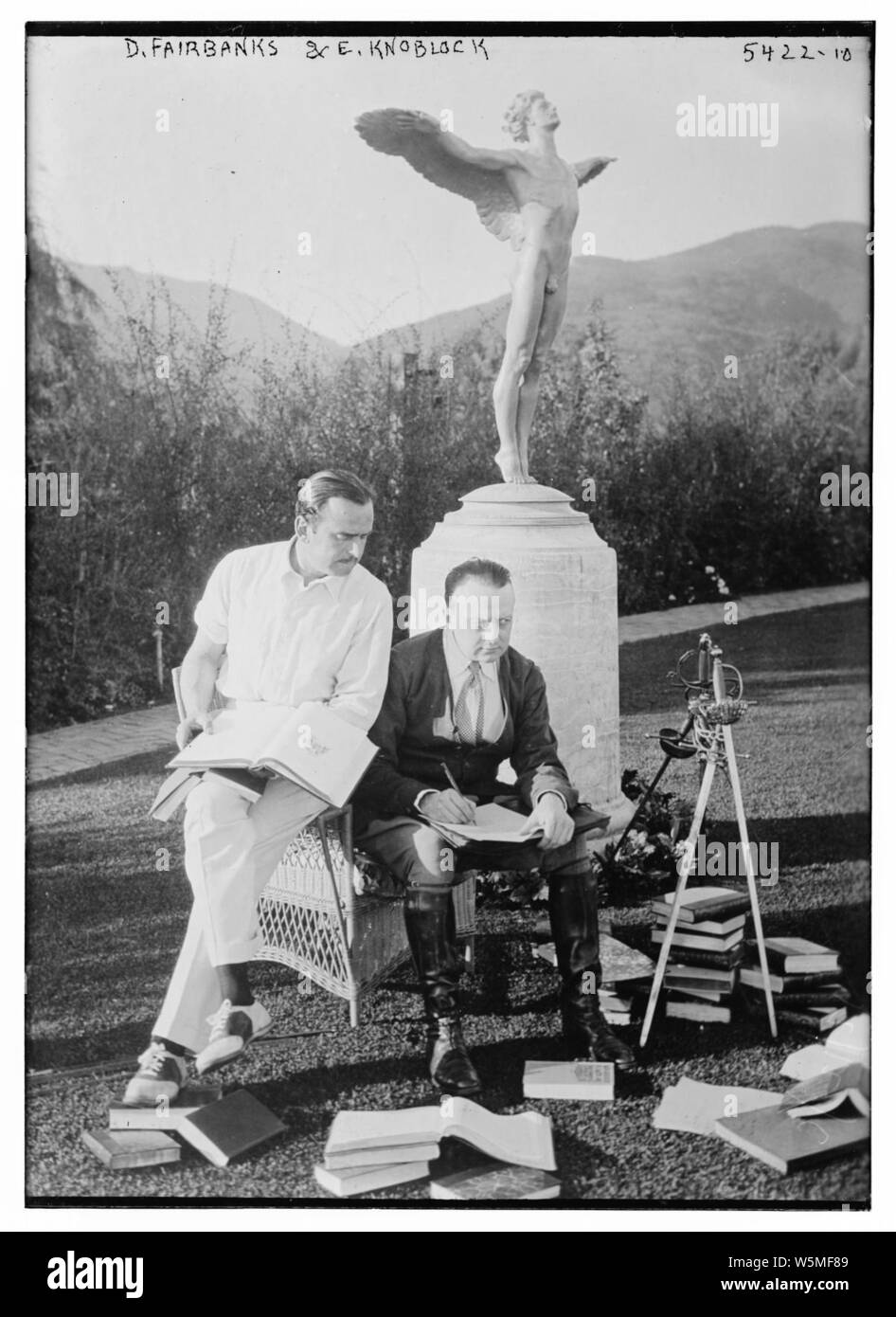 Knoblock hi-res stock photography and images - Alamy