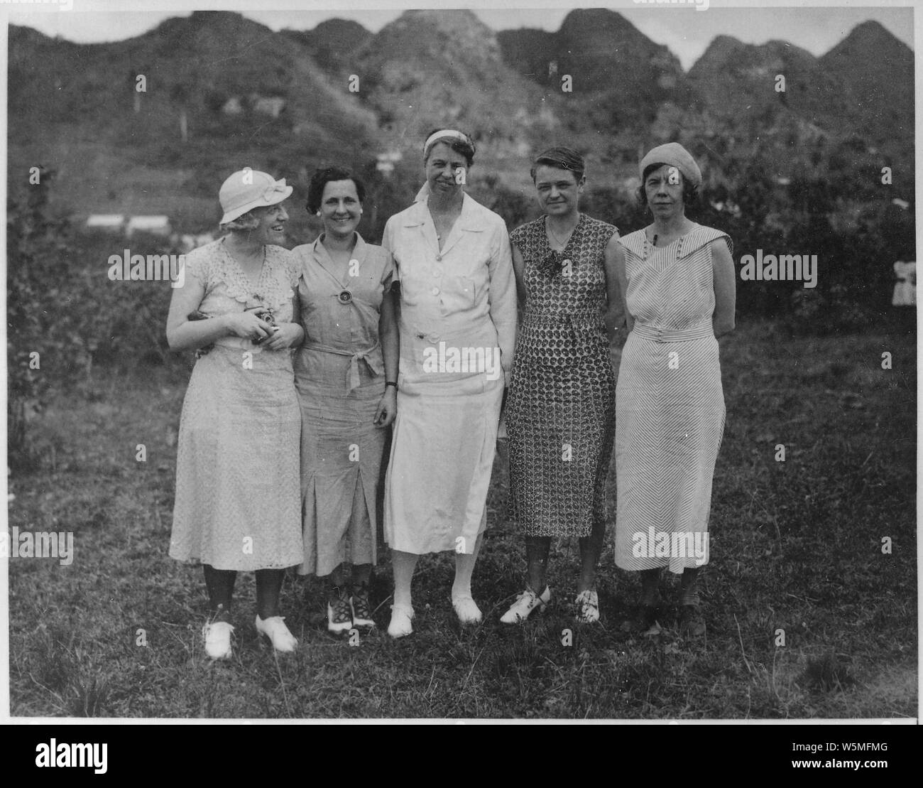 Emma bugbee hi-res stock photography and images - Alamy